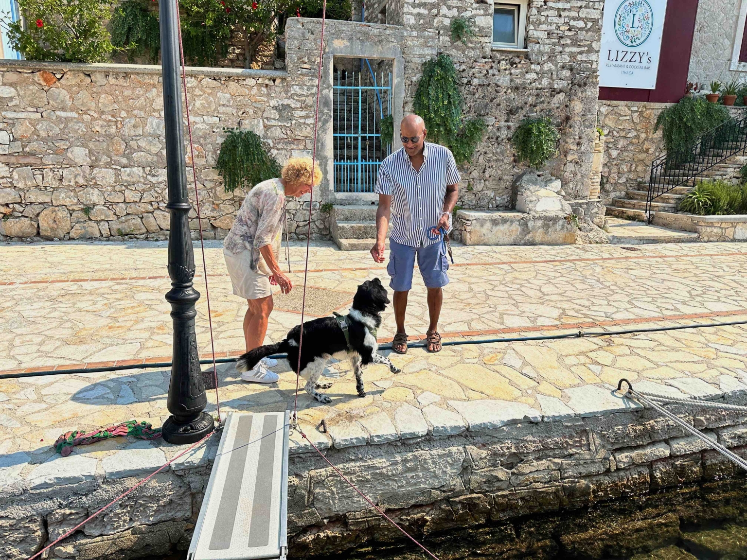 luis en hond | Yacht Passion